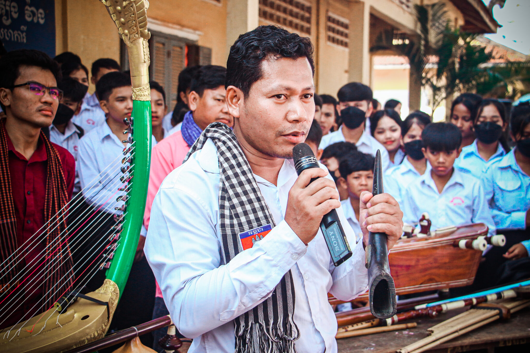 The Khmer Magic Music Bus – Cambodian Living Arts
